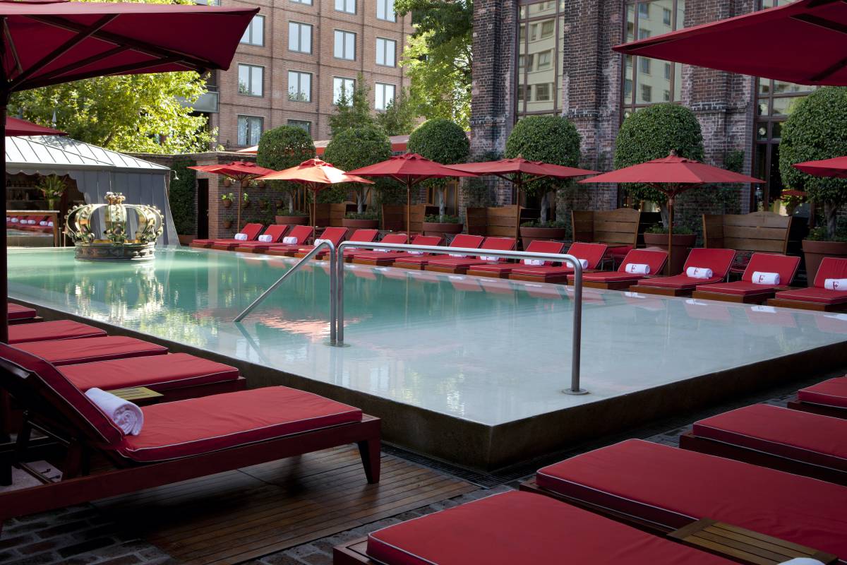 Enjoy The Poolbar | Buenos Aires | Faena
